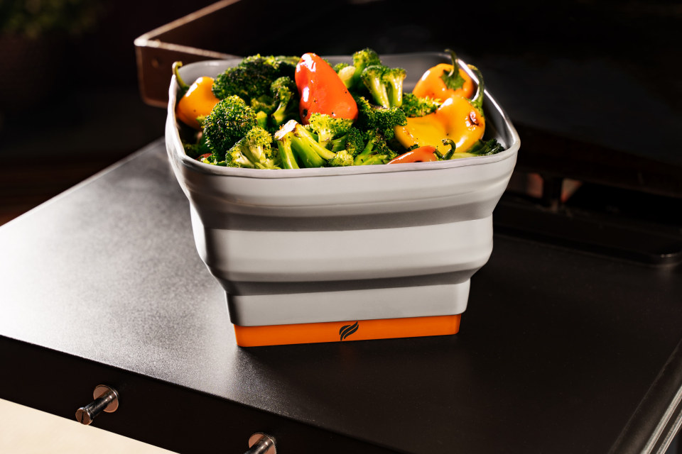 Blackstone Adventure Ready Collapsible Basting Cover - Walmart.com