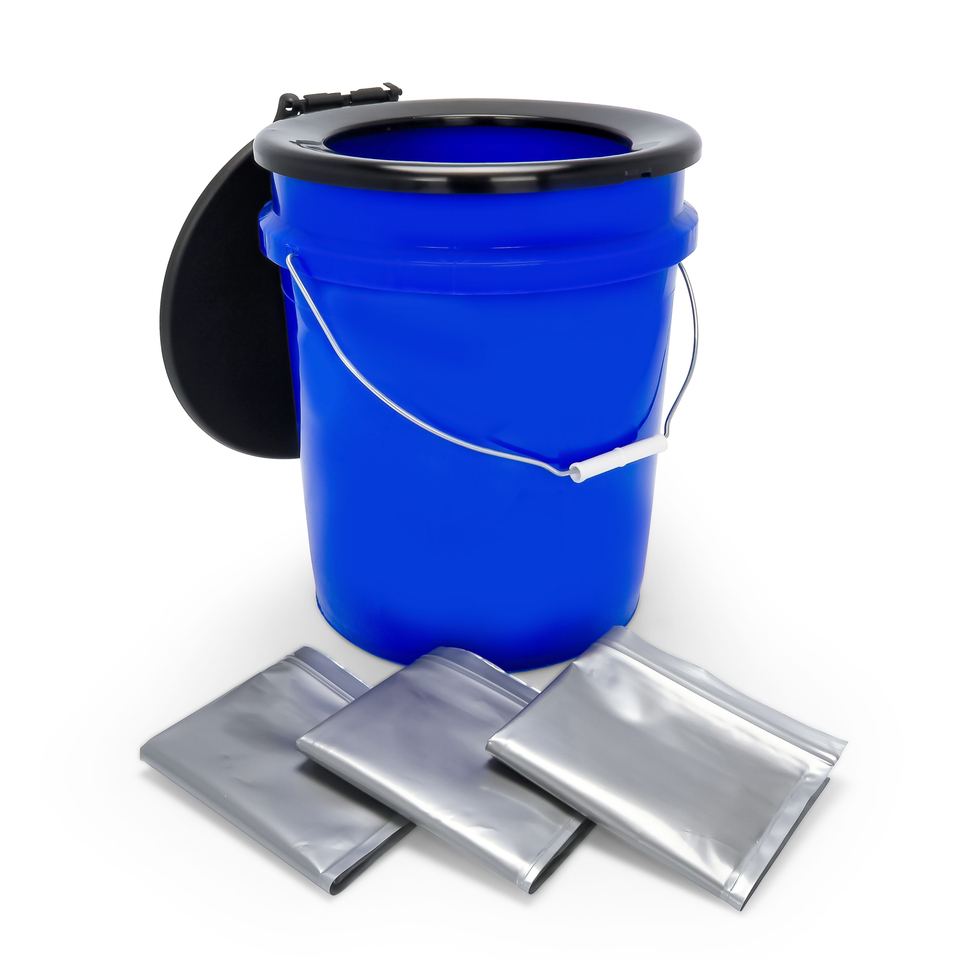 Camco 5-Gallon Portable Camping Toilet Bucket with Seat, Lid & Carry ...
