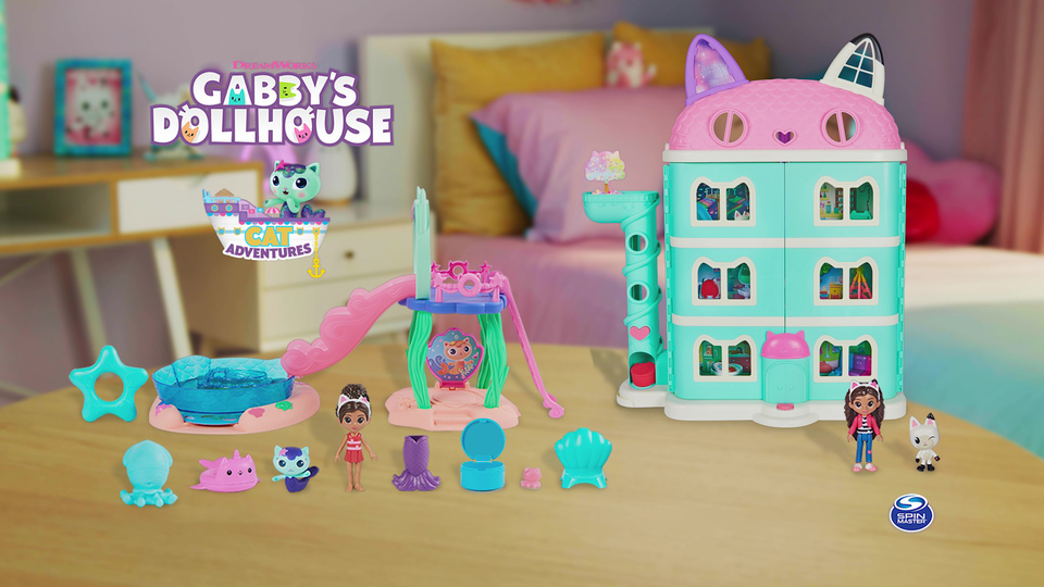 Gabby’s Dollhouse: Fun Pool Playset with Color-Changing Figures and ...