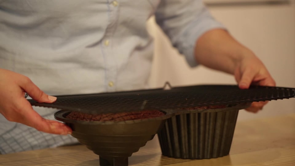 Wilton Ball 3D Cake Pan, Basketball, Baseball, Soccer - Walmart.com