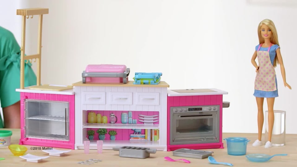 Barbie Ultimate Kitchen Cooking & Baking Playset with Chef Doll ...