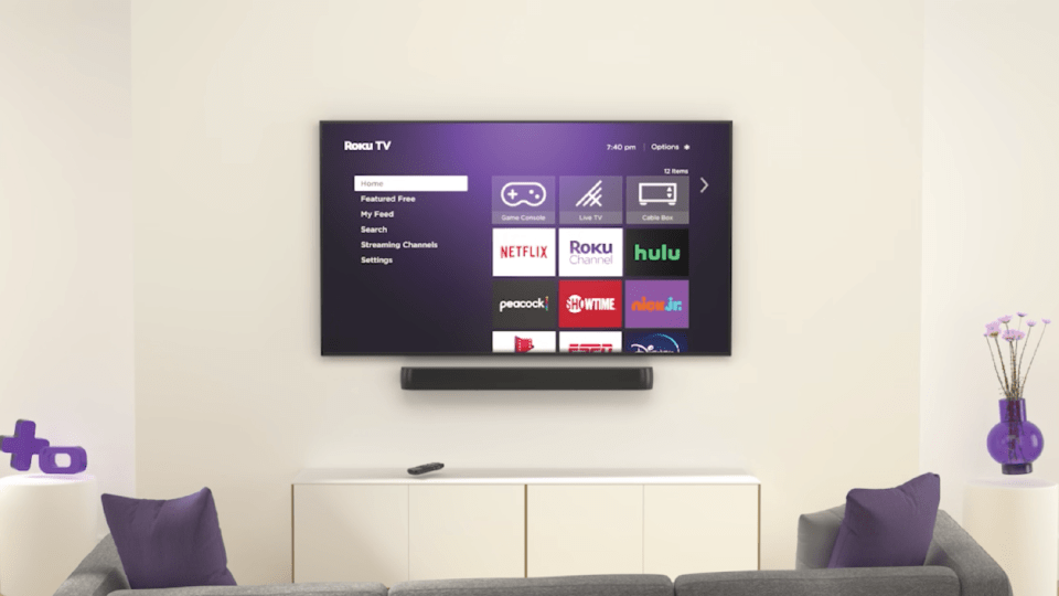 Hisense 65" Class 4K UHD LCD Roku Smart TV HDR R6 Series 65R6E4 ...