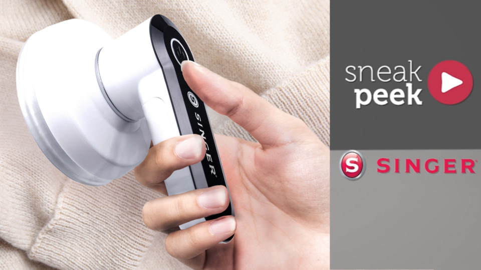 SINGER® Compact Fabric Shaver and Lint Remover - Battery Operated ...