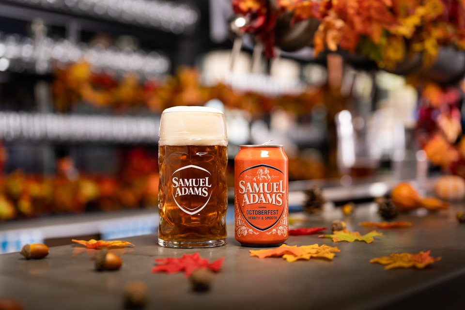Samuel Adams Octoberfest Seasonal Craft Beer, 12 Pack, 12 fl. oz ...
