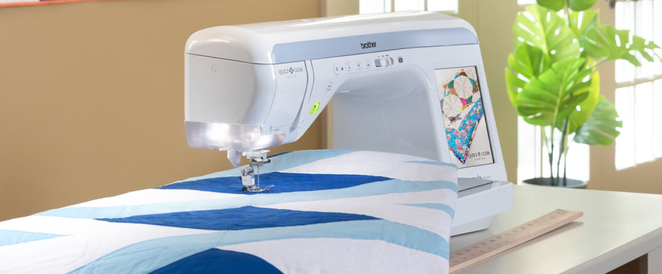 Used Open-Boxed Brother Innov-i­s BQ2500 Sewing & Quilting Machine.