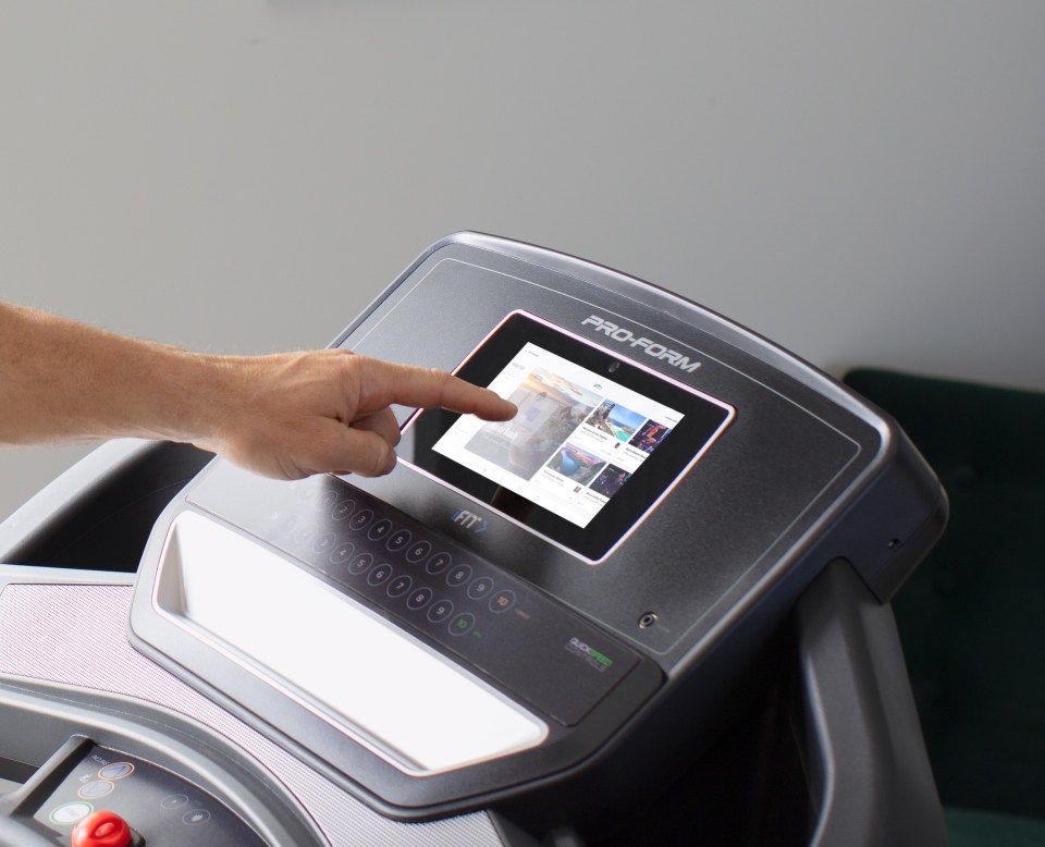 HugeSale559.com Up to 90% off retail ProForm Trainer 9.0 Treadmill ...