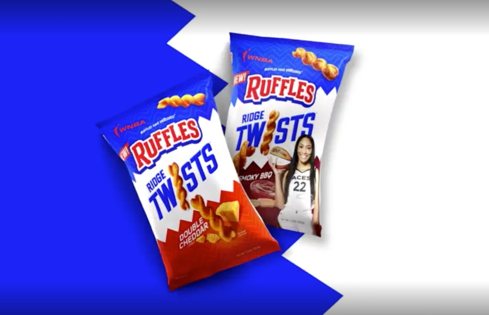Ruffles Ridge Twists Smoky BBQ, 5.5 oz bag - Walmart.com