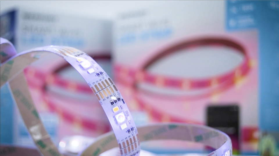 Merkury Innovations Smart LED Strip Lights, 6.5ft, Trimmable, Dimmable ...