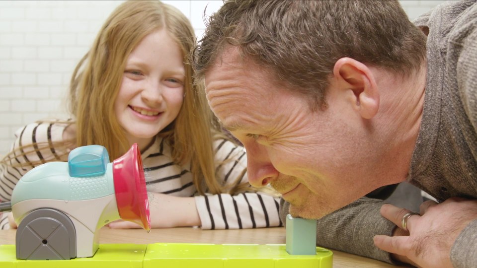 Spray Off Play Off, Water Splashing Challenge Indoor/Outdoor Backyard ...