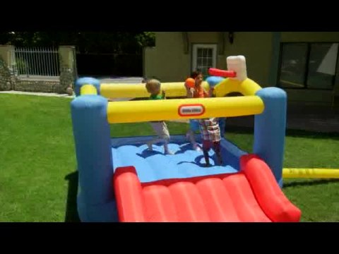 Little Tikes Jr. Jump 'n Slide Bouncer - Inflatable Jumper Bounce House ...