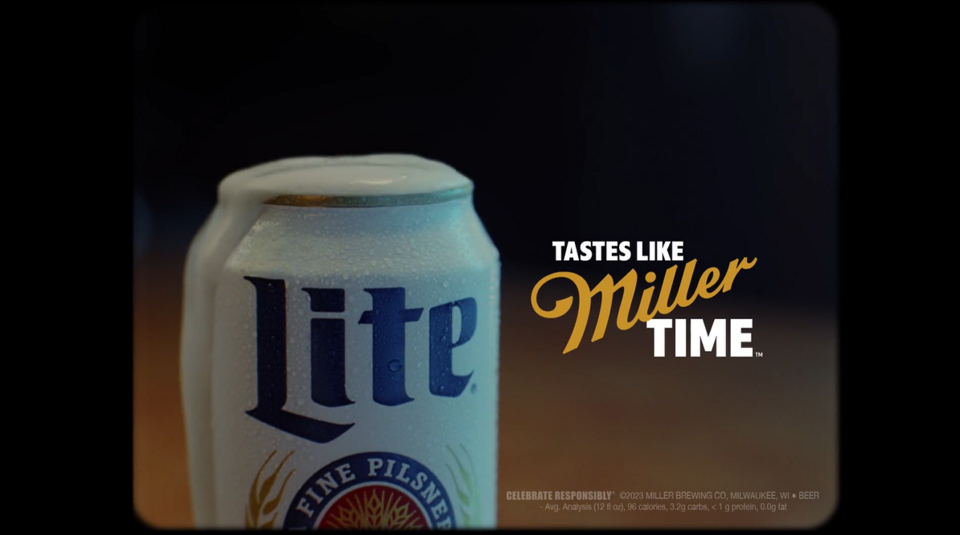 Miller Lite Beer, 12 Pack, 12 fl oz Glass Bottles, 4.2% ABV, Domestic ...