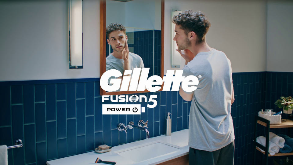 Gillette Fusion5 Power Man's Shaver, Orange Handle, with 1 Blade Refill ...
