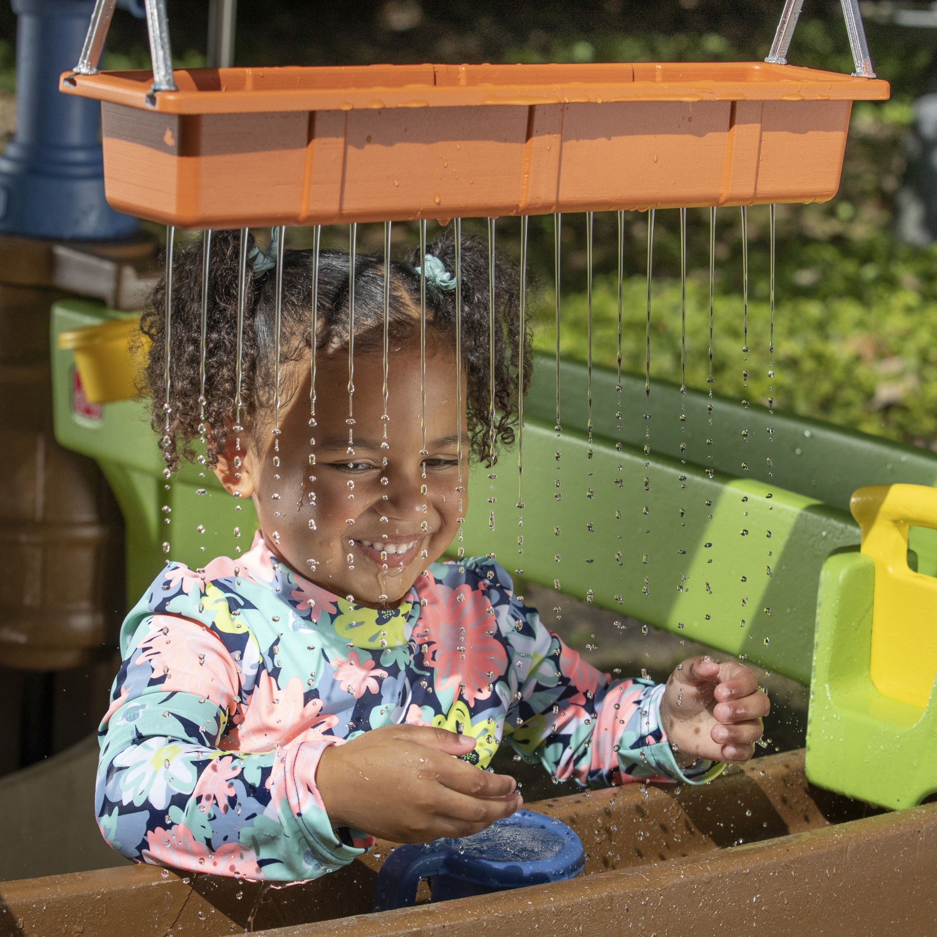 Step2 Pump & Splash Shady Oasis Water Activity Center - Home Smart Camera